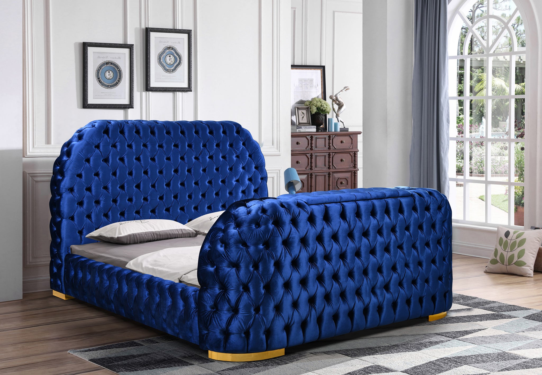 Leon Velvet Bed – AjsFurniture